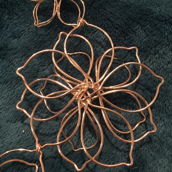 torrid | Jewelry | Rose Gold Wire Necklace | Poshmark